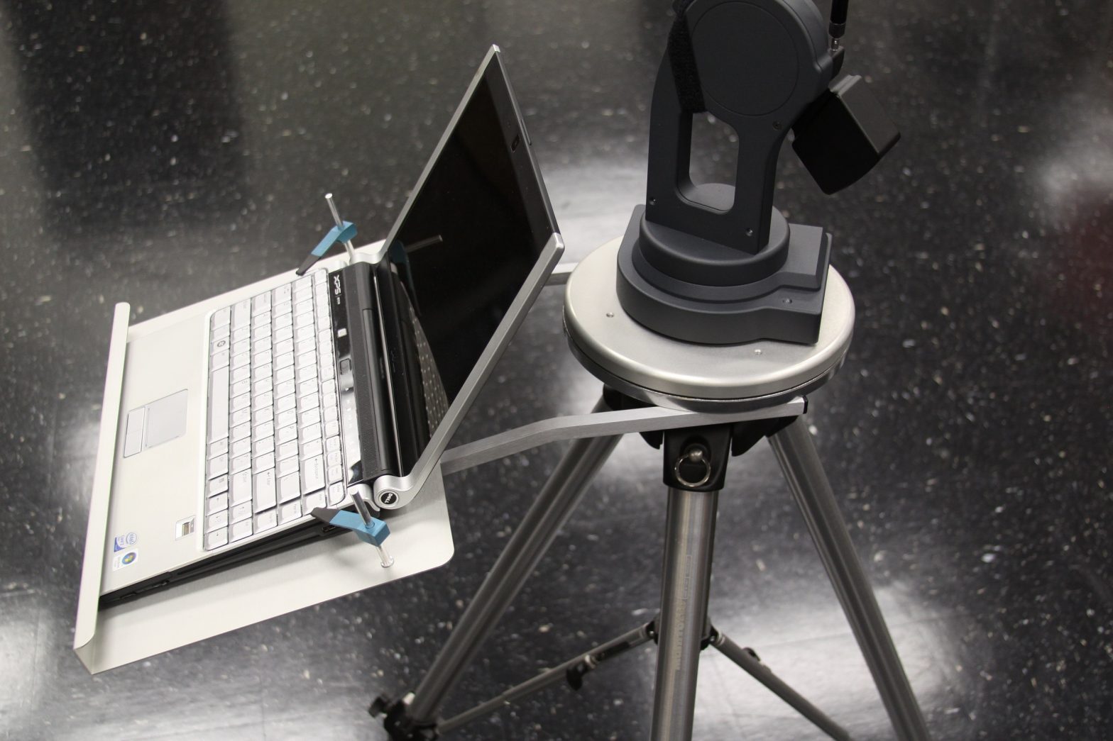 3D测量仪器“ MicroScribe” – 株式会社アイティーティー(中国語)